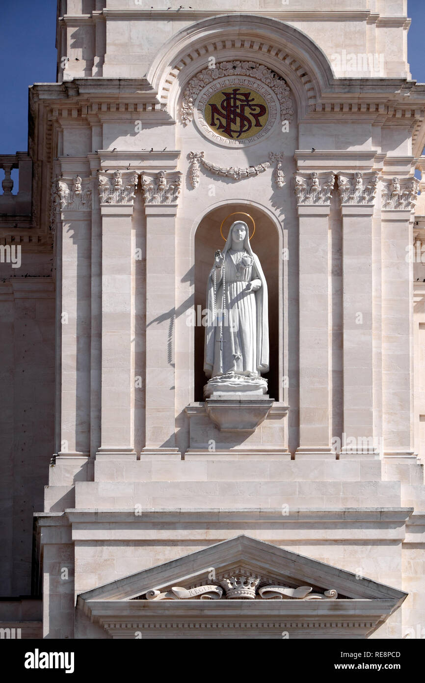 Statue of Our Lady in the basilica of Fatima Stock Photo - Alamy