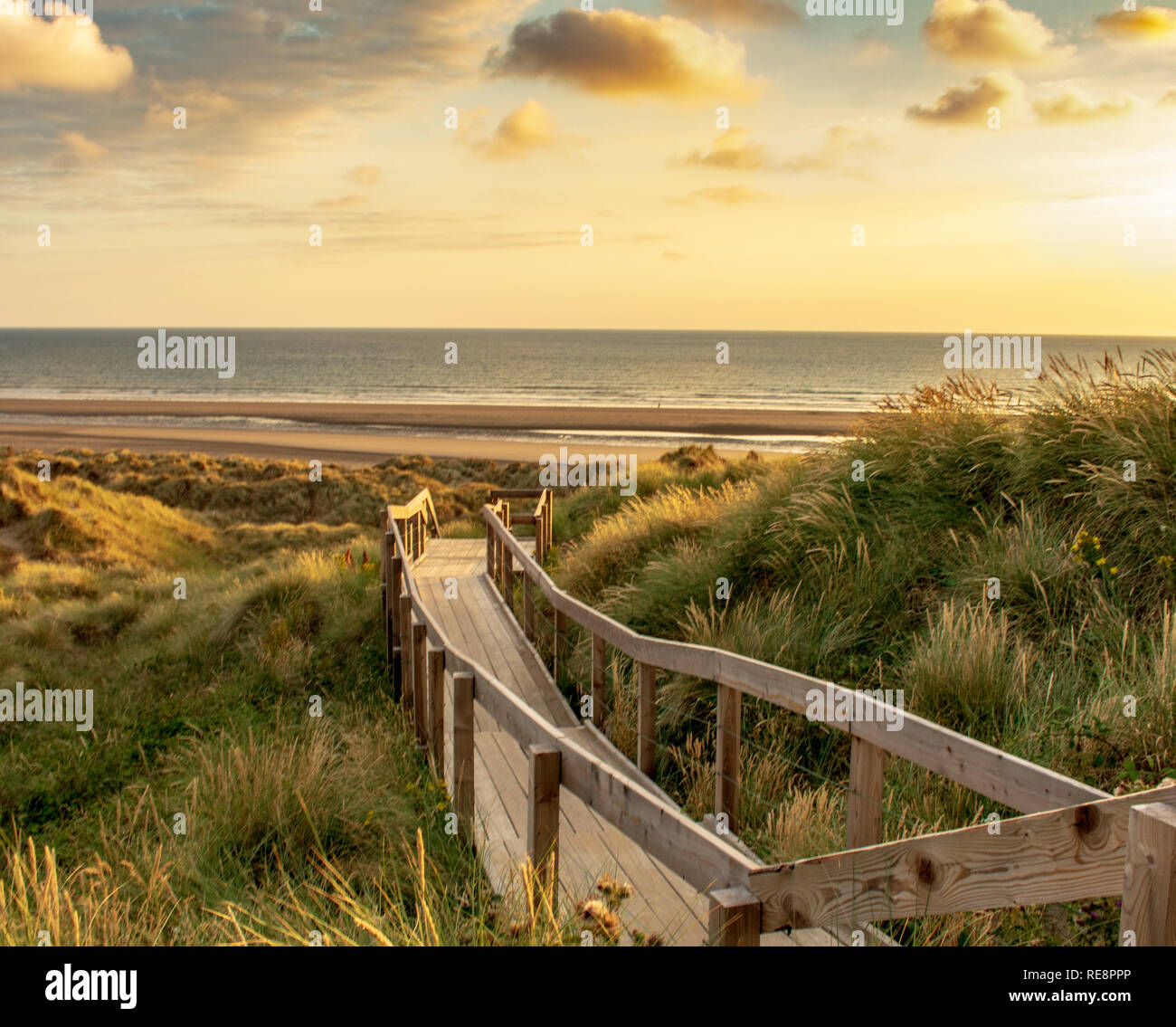Ynyslas hi-res stock photography and images - Alamy