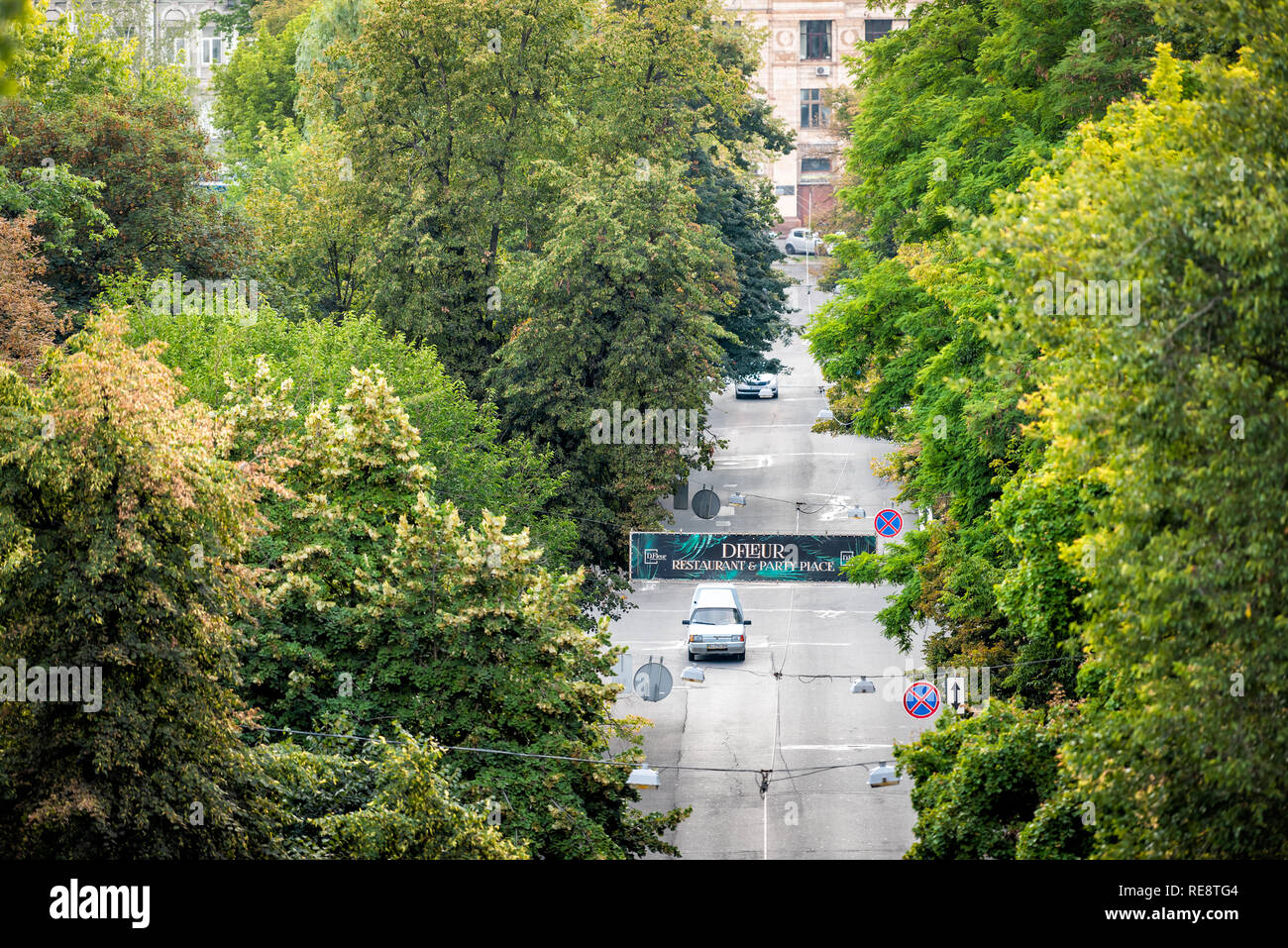 Kiev khreschatyk street ukraine hi-res stock photography and images - Alamy