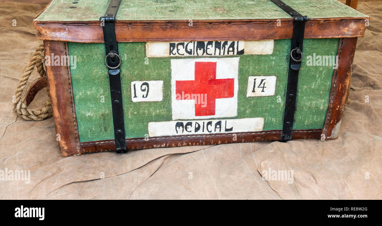 Medical box hi-res stock photography and images - Alamy