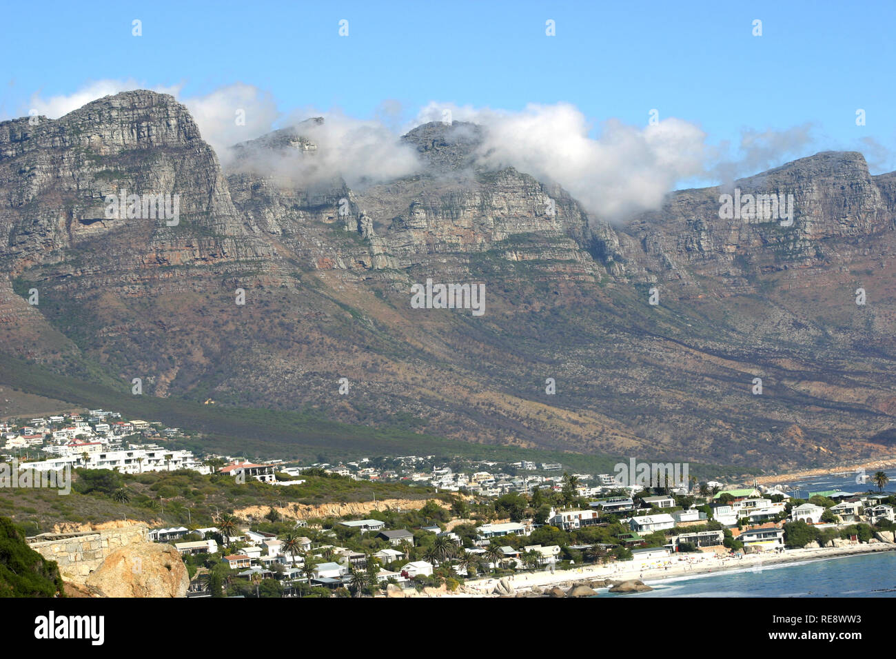 Table mountain pictures hi-res stock photography and images - Alamy