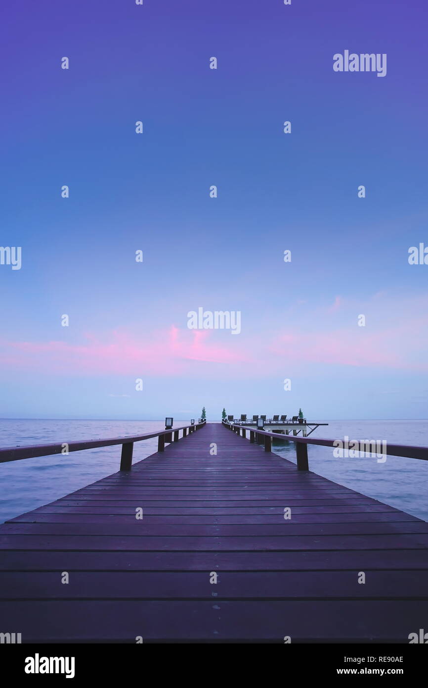 View boardwalk along point hi-res stock photography and images - Alamy
