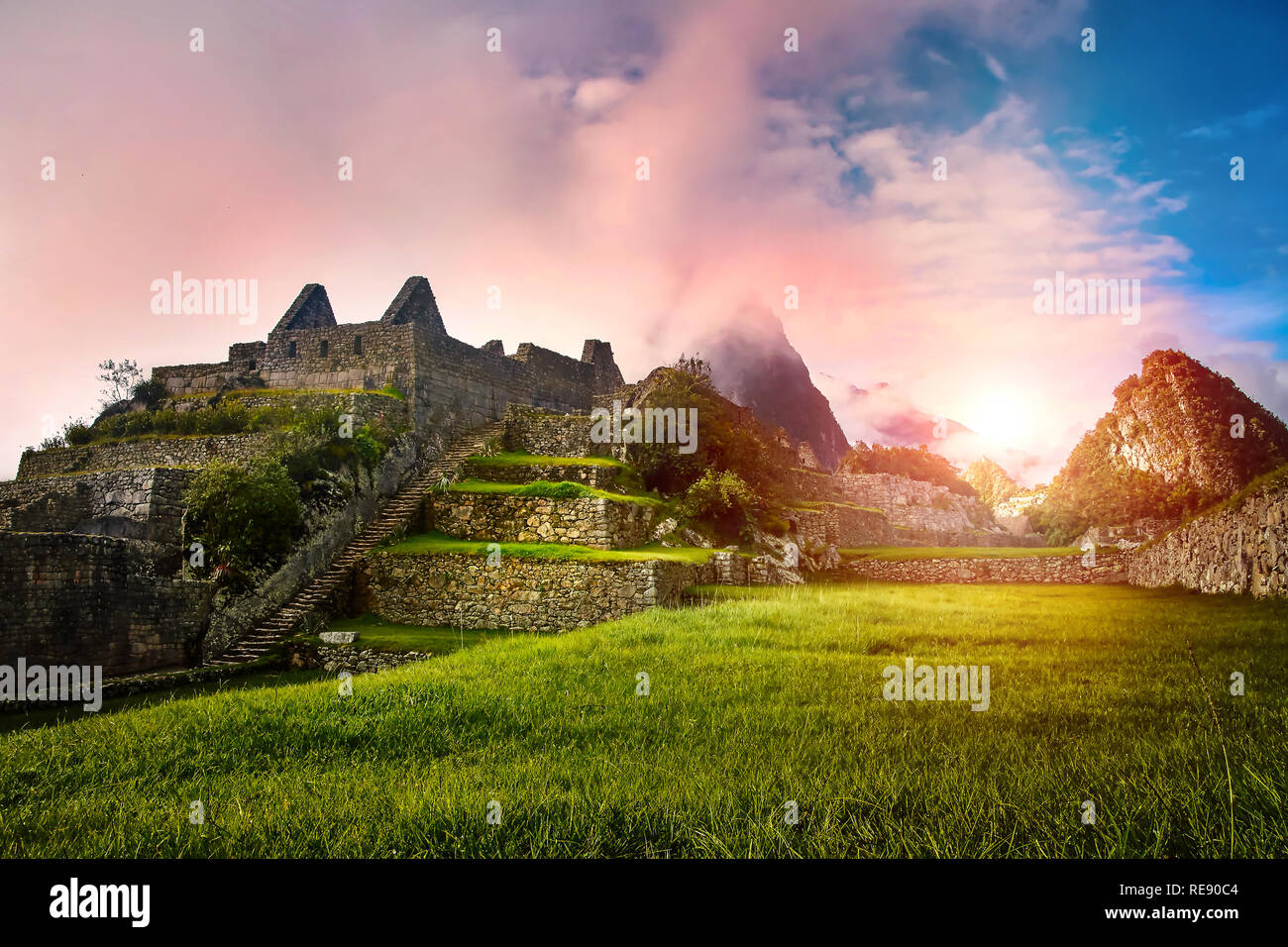 Machu picchu sunrise hi-res stock photography and images - Alamy