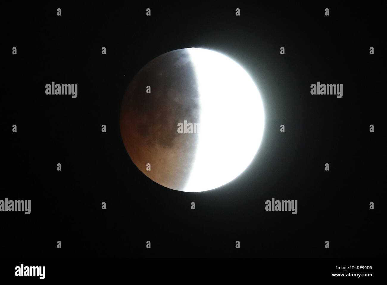 Shadow across moon hi-res stock photography and images - Alamy