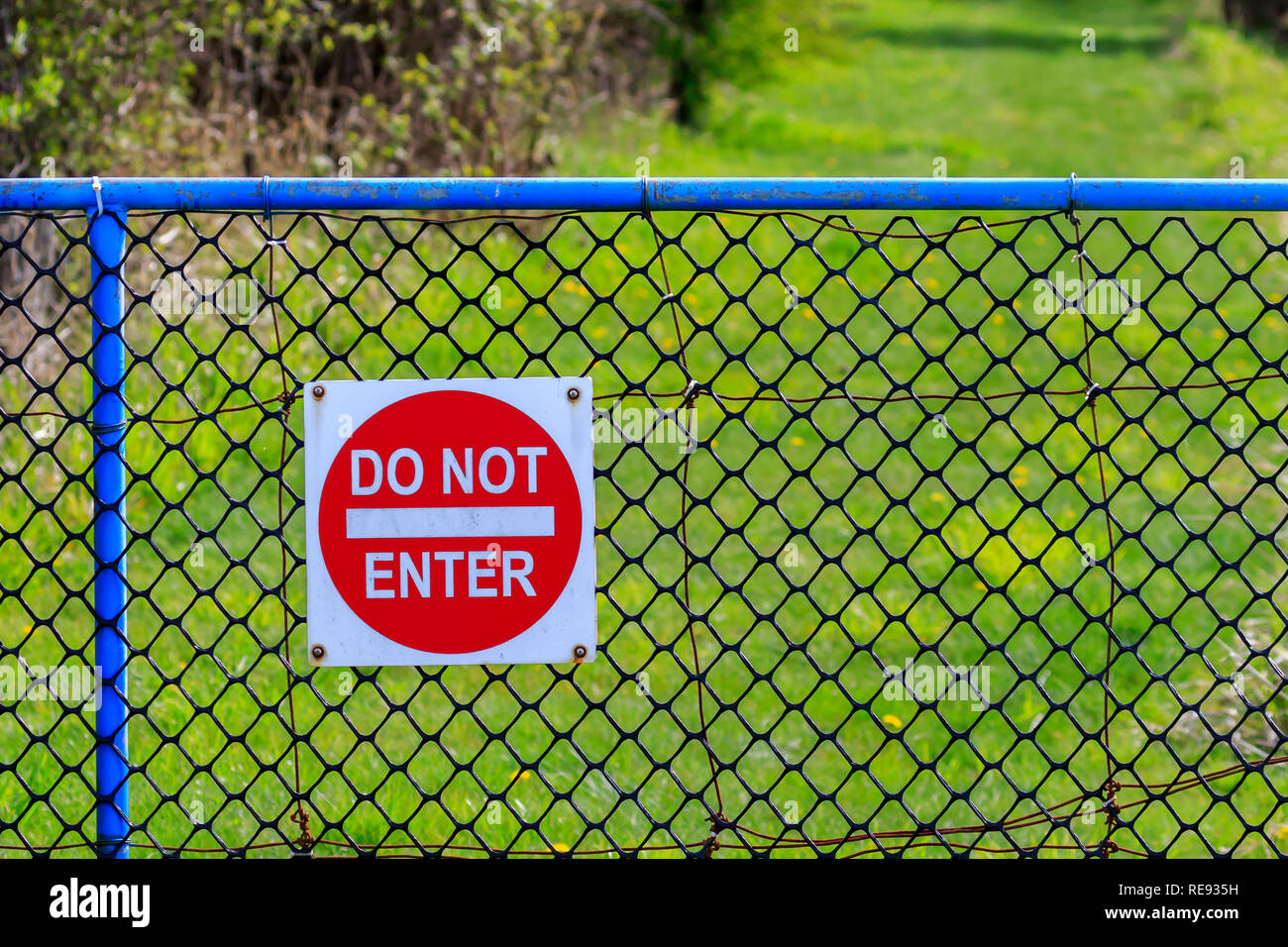Red and white Do Not Enter sign Stock Photo - Alamy