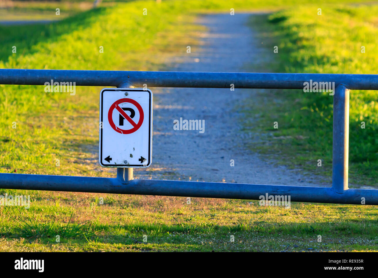 Gated parking hi-res stock photography and images - Alamy