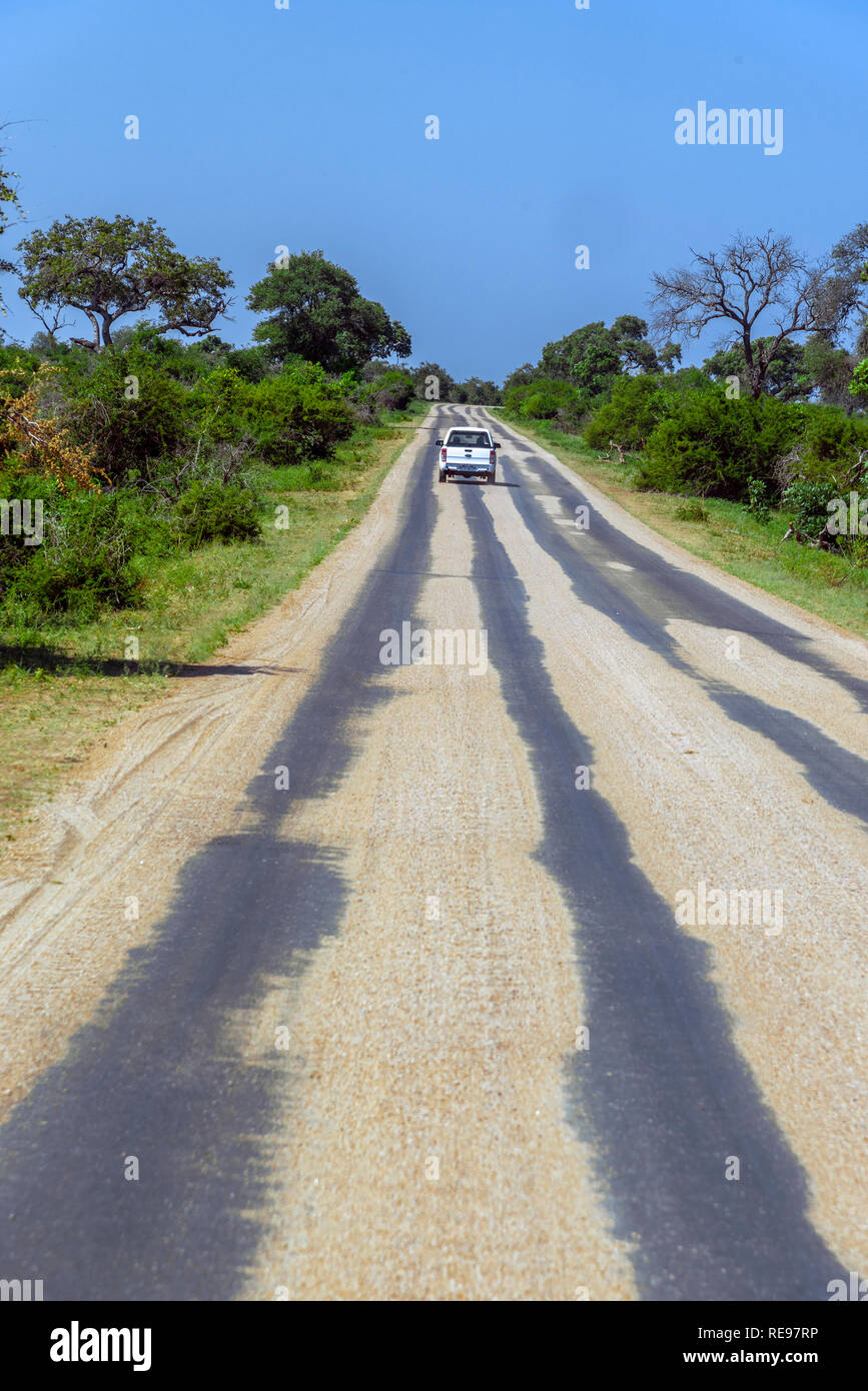 Tarmac vehicle hi-res stock photography and images - Alamy