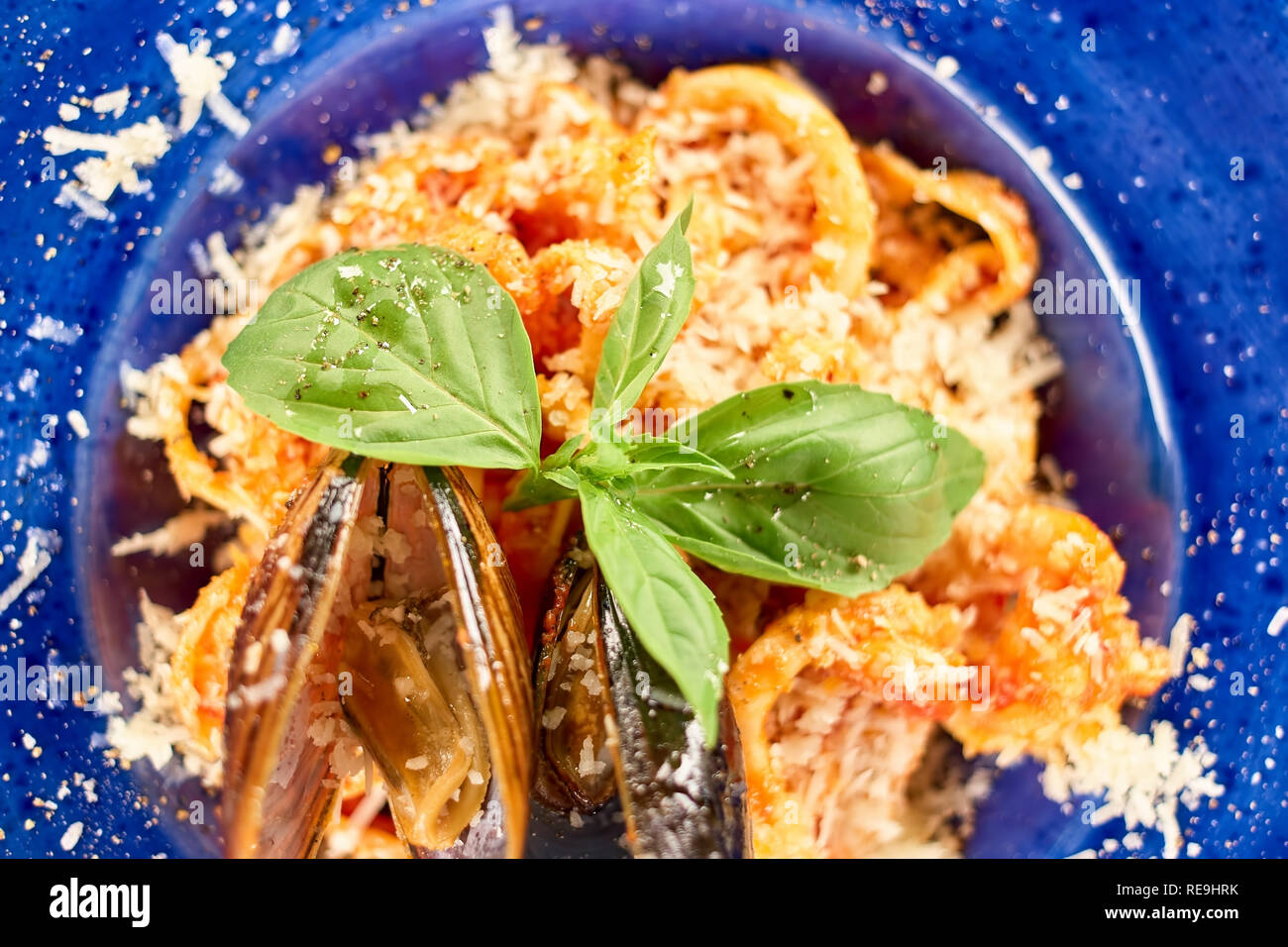 Sprinkle basil hi-res stock photography and images - Alamy