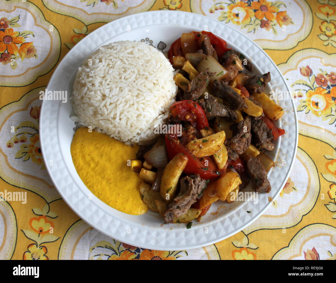 Lomo saltado Peruvian dish Stock Photo - Alamy