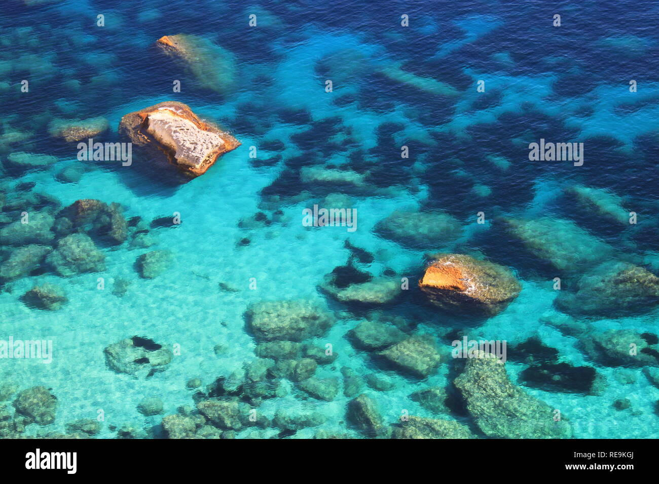 Turquoise waters in Bonifacio Strait Nature Reserve, Corsica Stock ...