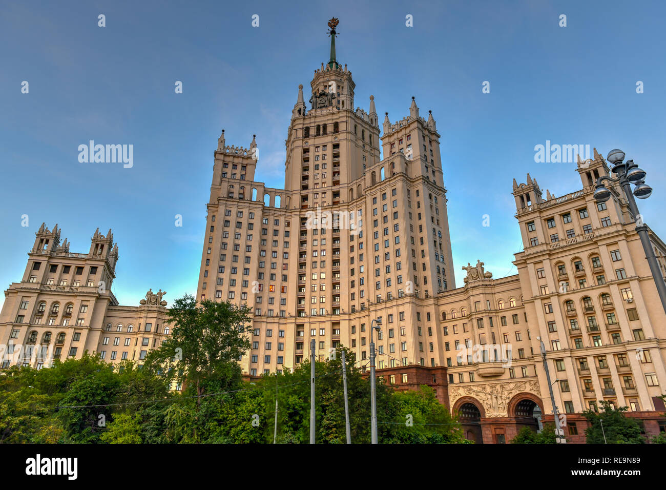 Kotelnicheskaya Embankment Building, an apartment building in Moscow ...