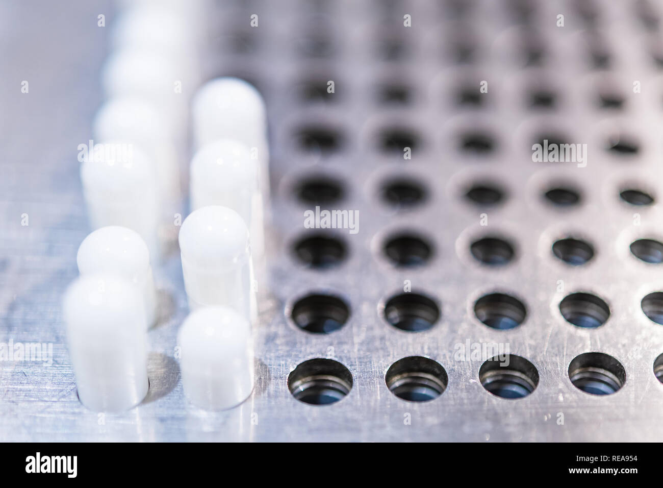 Encapsulator hi-res stock photography and images - Alamy