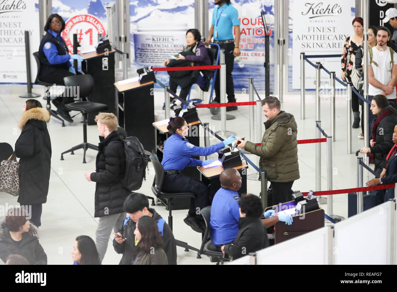 John f kennedy airport security hi-res stock photography and images - Alamy