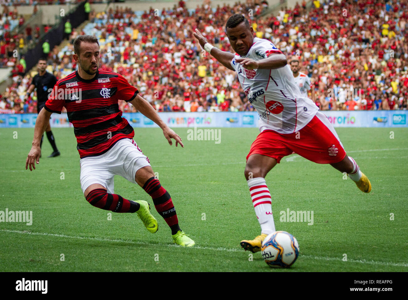 Rio De Janeiro, Brazil. 20th Jan, 2019. Ball match during Flamengo vs ...