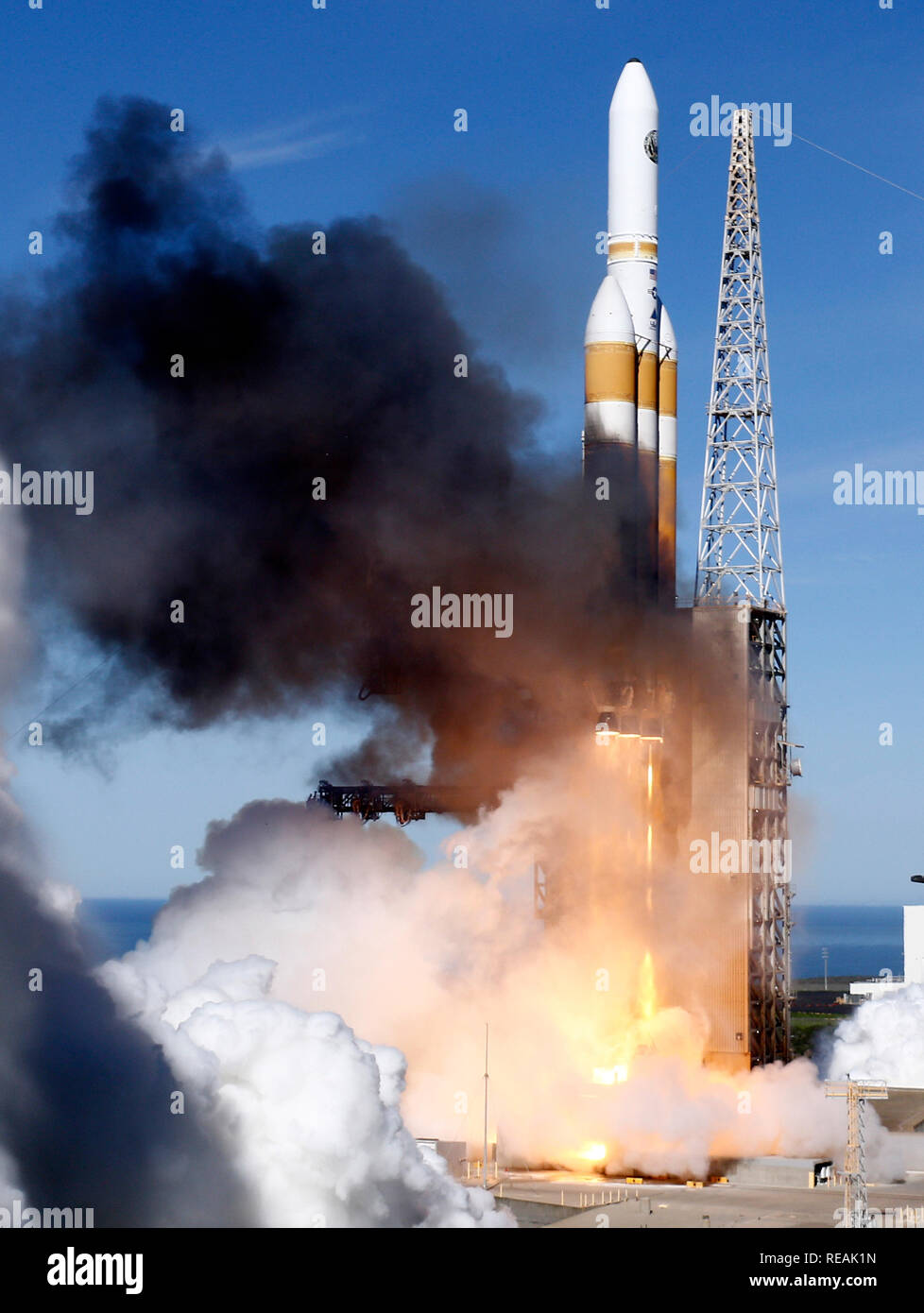 Nrol 71 hi-res stock photography and images - Alamy