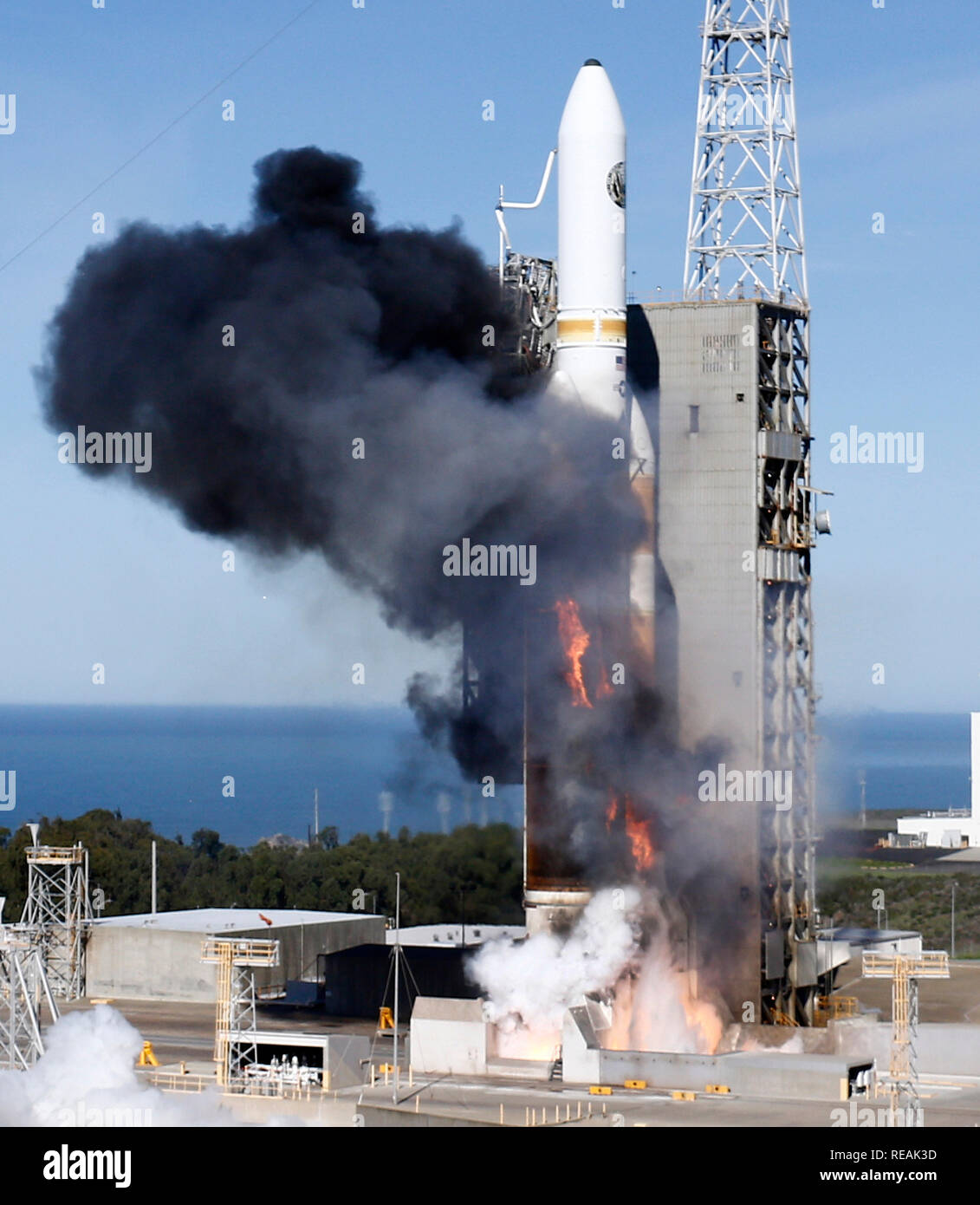 Nrol 71 hi-res stock photography and images - Alamy
