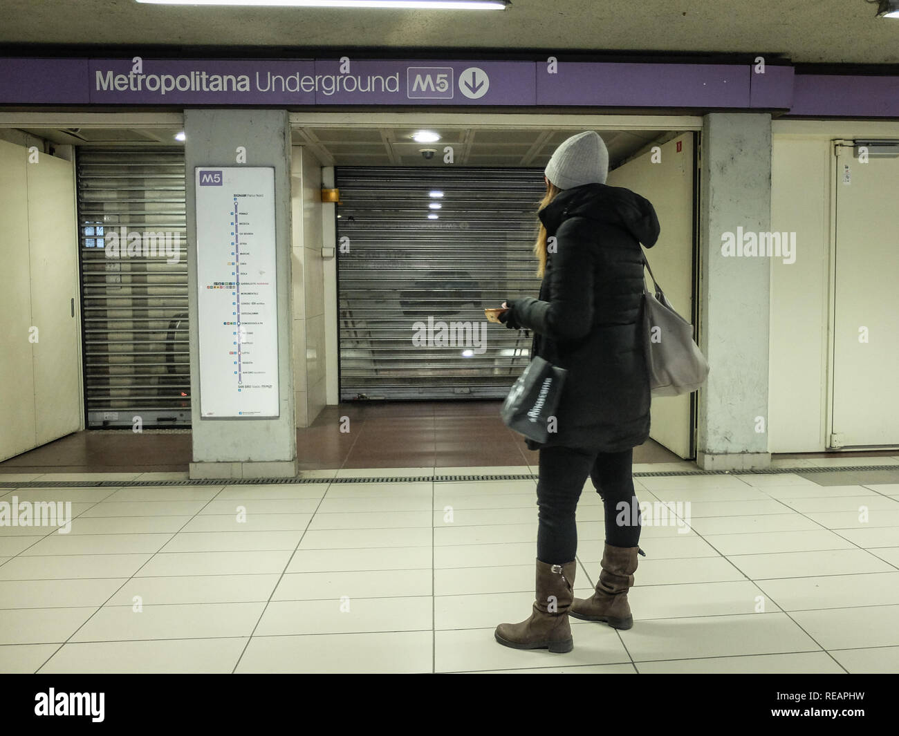 Foto LaPresse - Matteo Corner 21/01/2019 Milano,Italia Cronaca Metro M5 ...