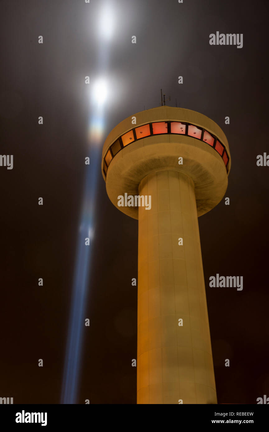 Tower and beam hi-res stock photography and images - Alamy