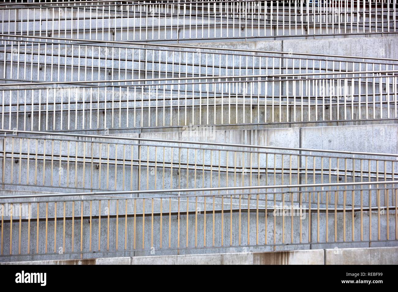 Zigzag ramp building hi-res stock photography and images - Alamy