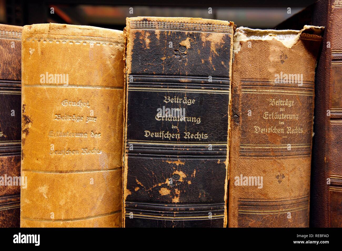 Libraries and archives hi-res stock photography and images - Alamy