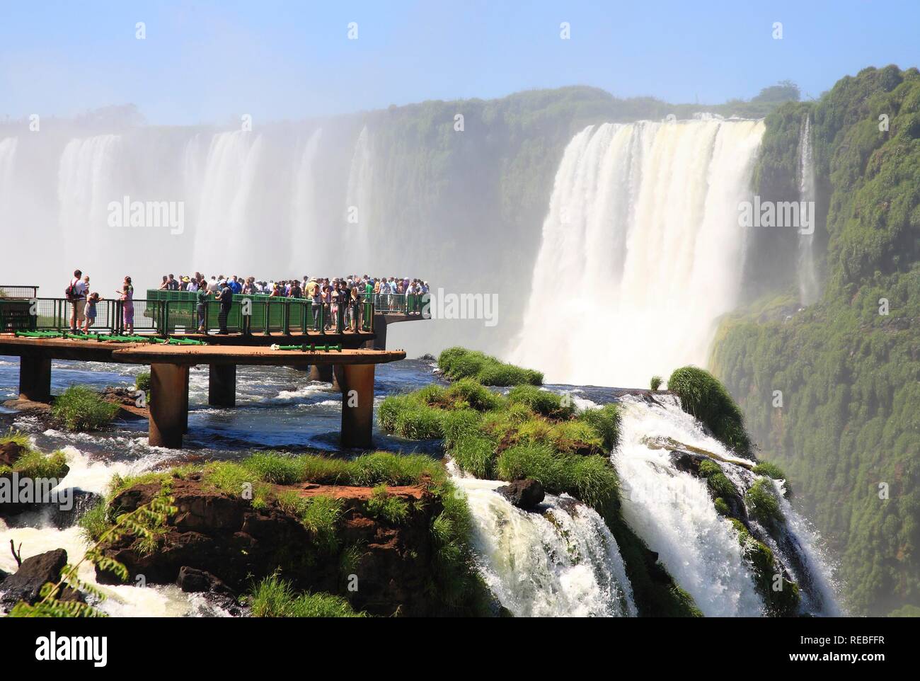 Iguaçu, Iguaçu Waterfalls from the Brazilian side, UNESCO World ...