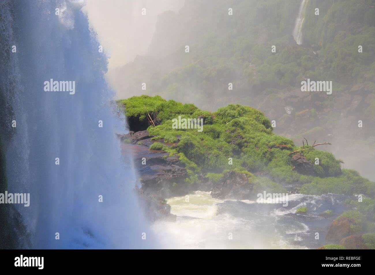 Iguaçu, Iguaçu Waterfalls from the Brazilian side, UNESCO World ...