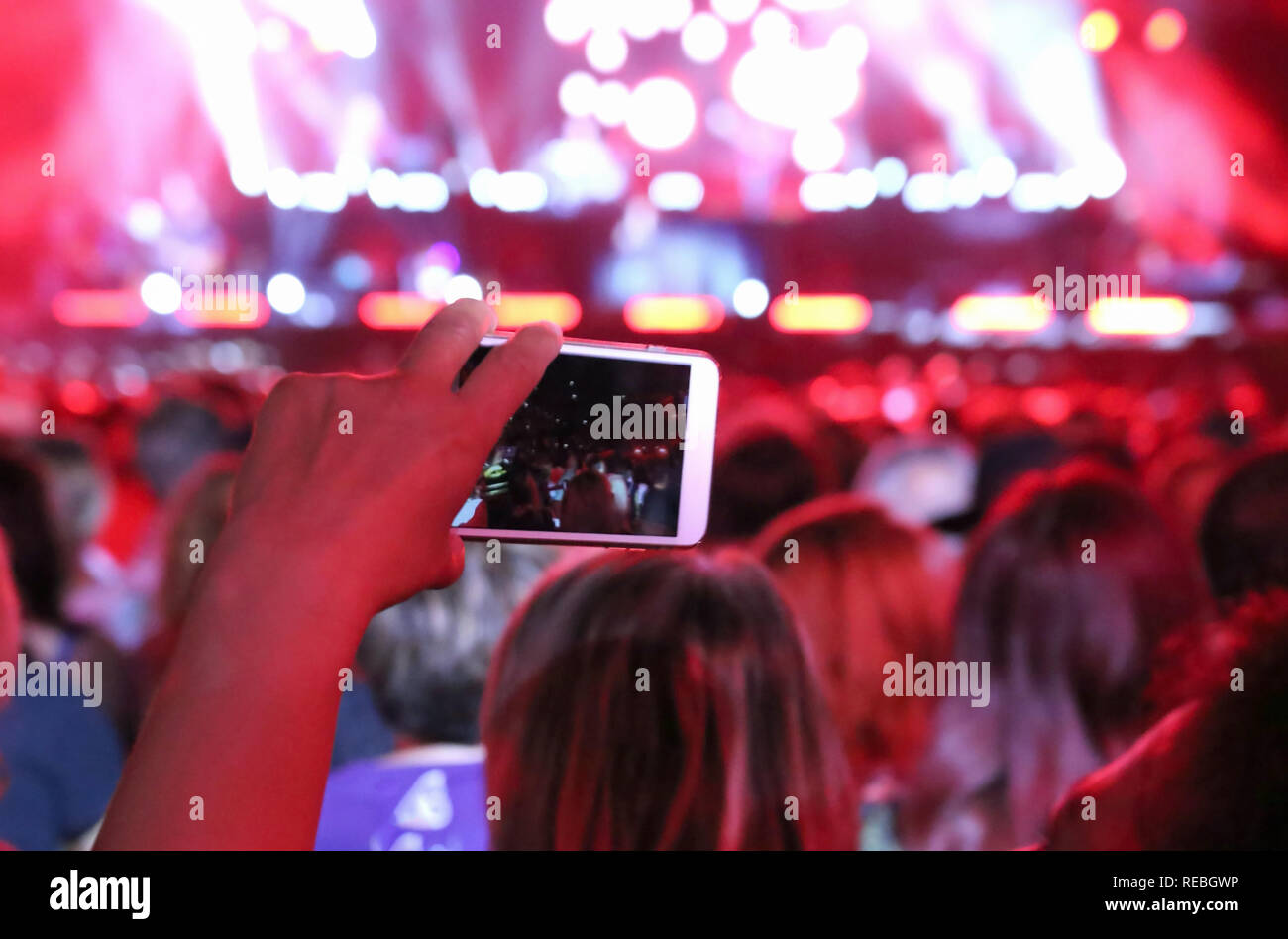 Mobile phone film lights hi-res stock photography and images - Alamy