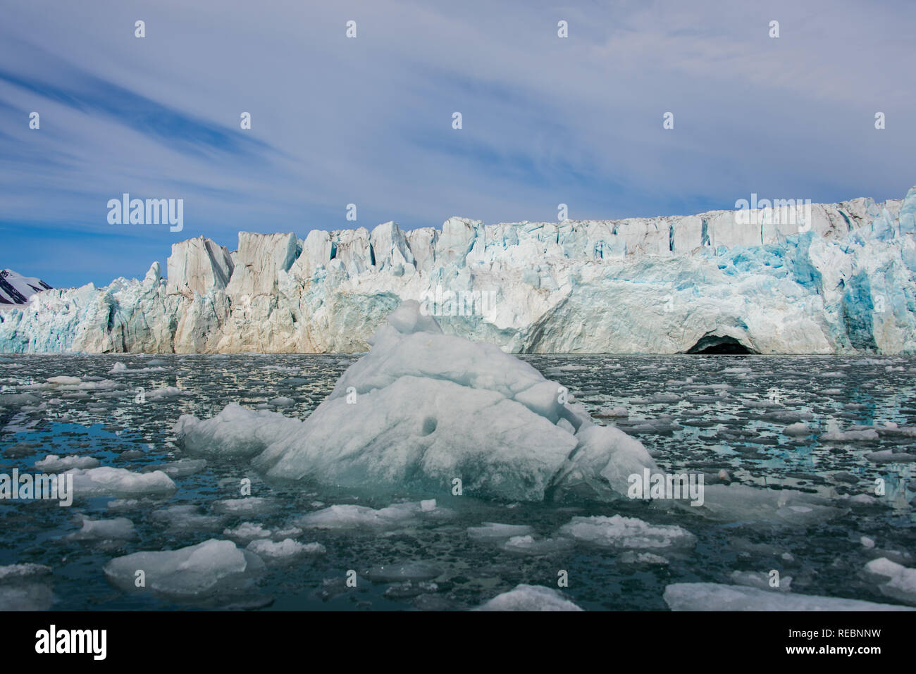 Arctic landscape in Svalbard Stock Photo - Alamy