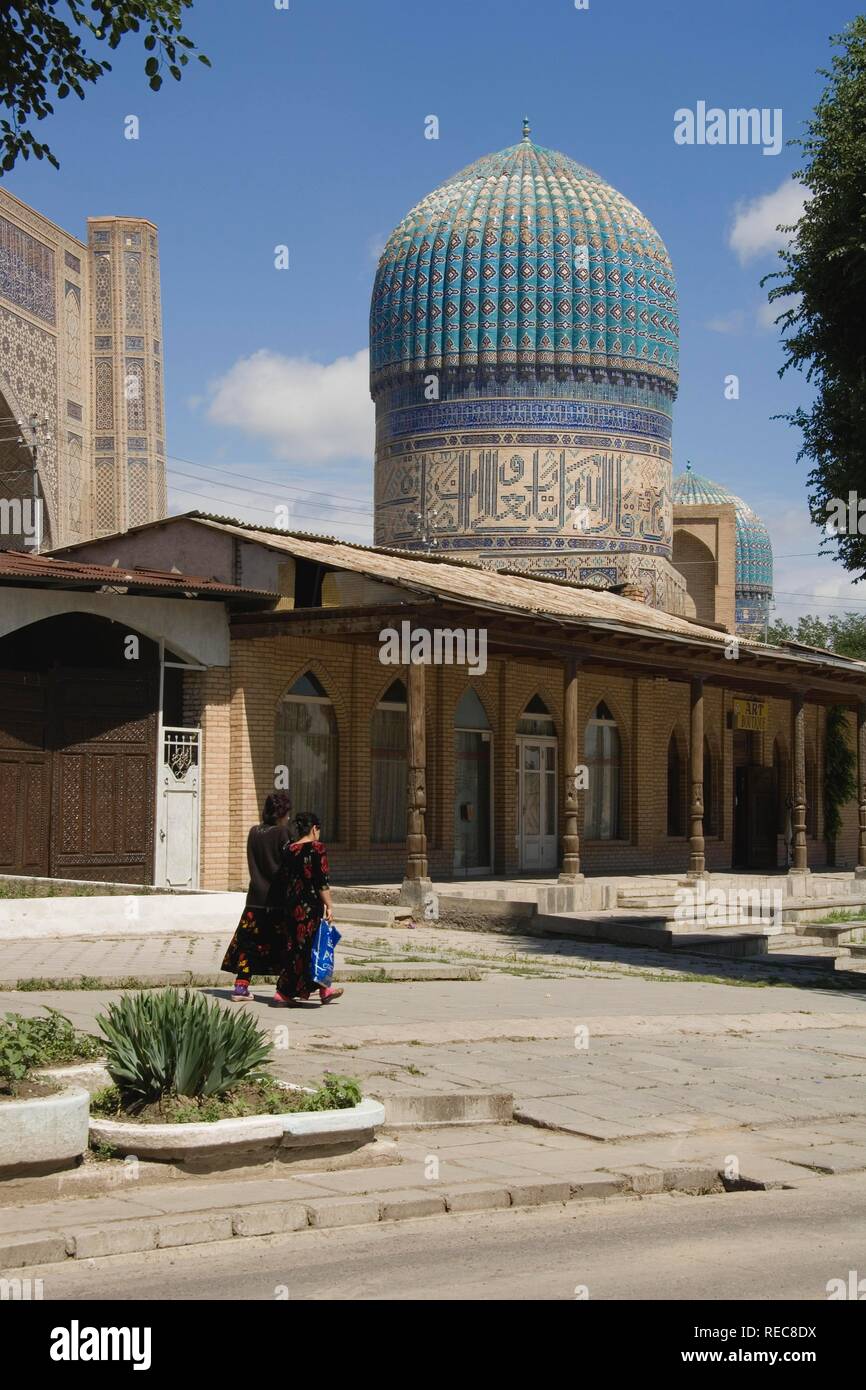 Bibi Khanym Mosque, Samarkand, UNESCO World Heritage Site, Uzbekistan ...