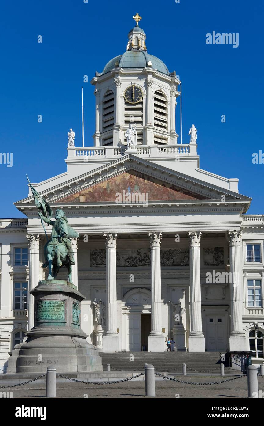 Place Royale, Saint-Jacques-sur-Coudenberg Church and Godefroid de ...