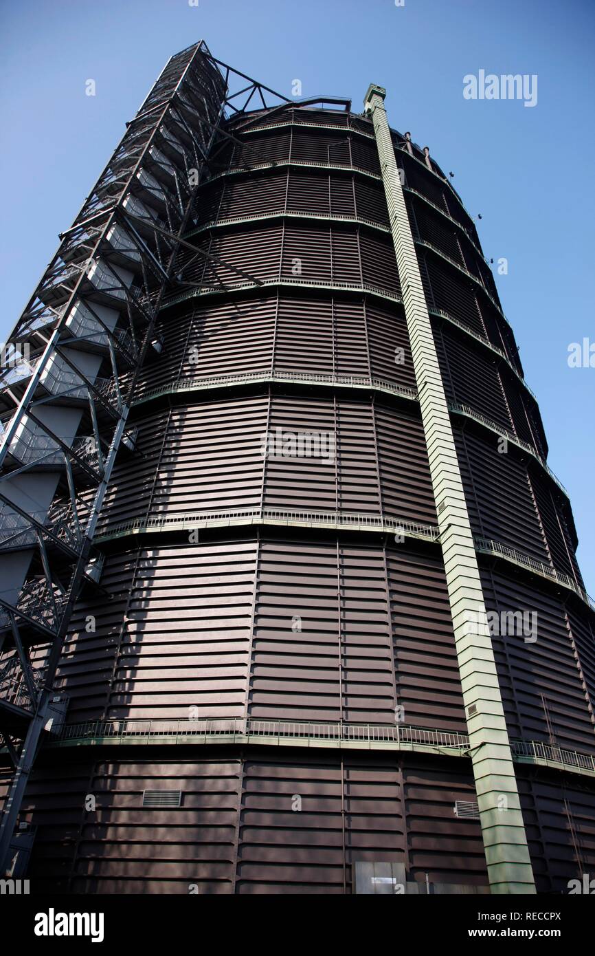 Exhibition hall gasometre hi-res stock photography and images - Alamy