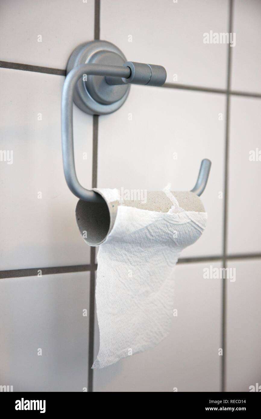 Toilet roll holders hi-res stock photography and images - Alamy