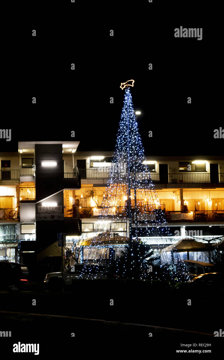 Rome christmas tree lights hi-res stock photography and images - Alamy
