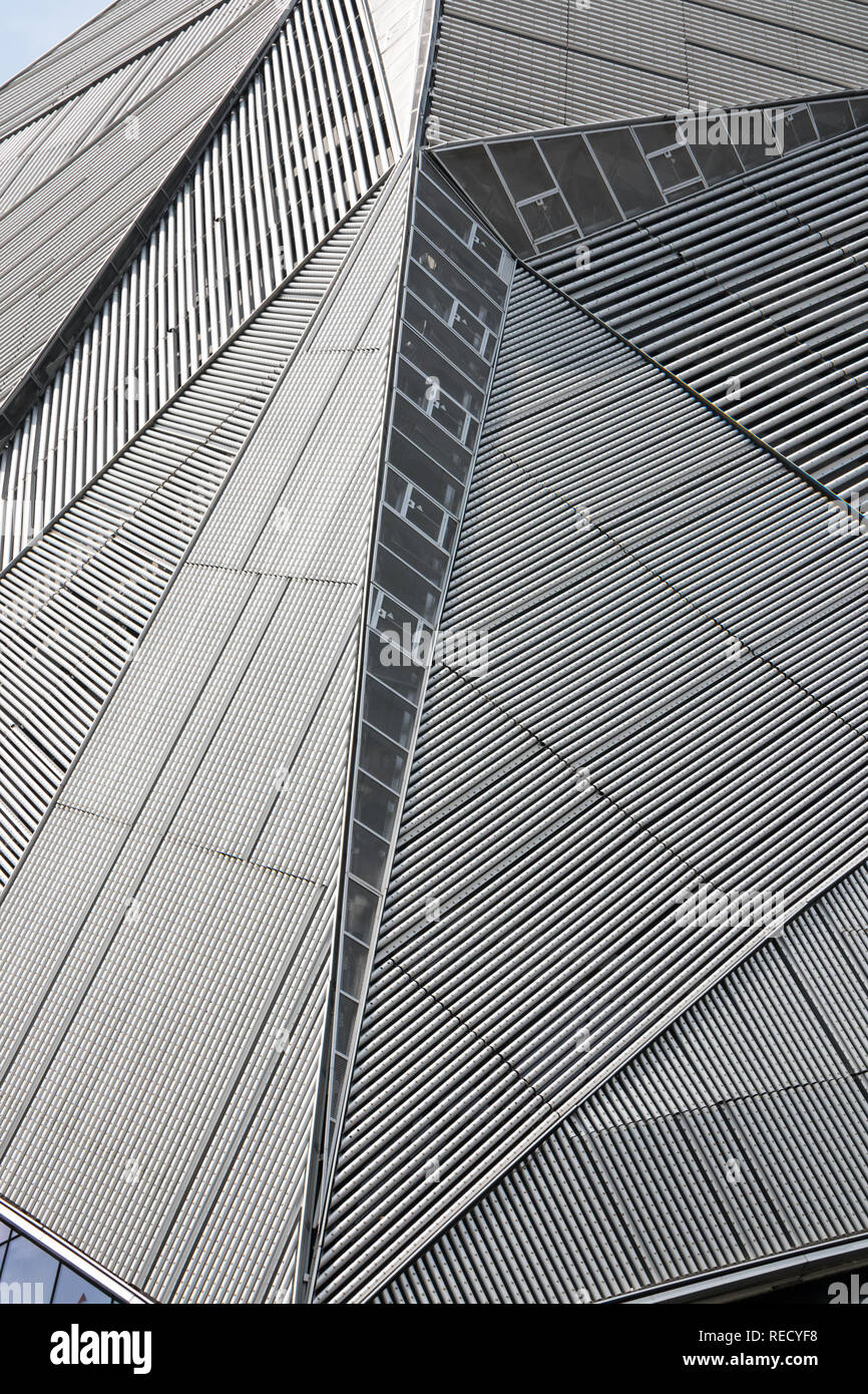 Building angles hi-res stock photography and images - Alamy
