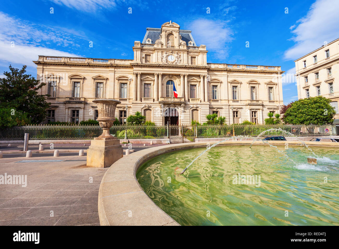 Montpellier city hall hi-res stock photography and images - Alamy