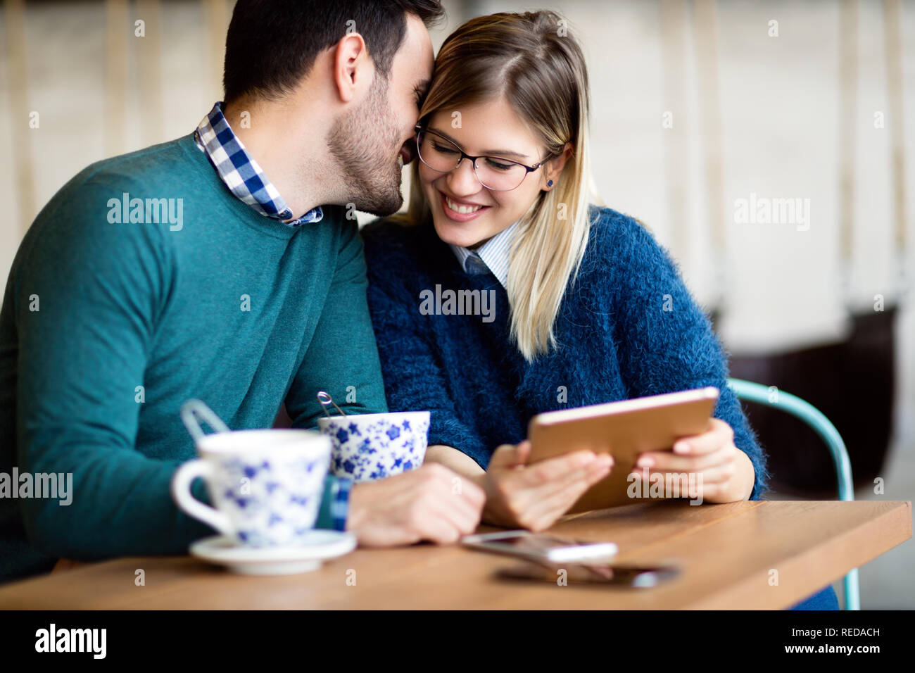 Romantic date pretty young hi-res stock photography and images - Alamy