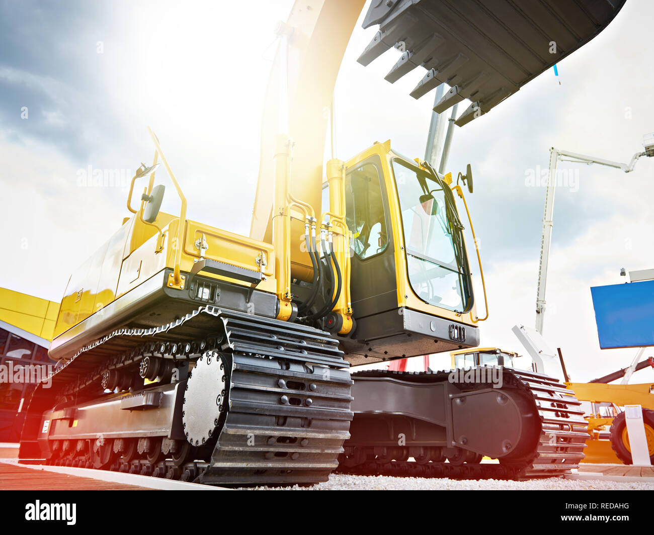 Hydraulic bucket for crawler excavator Stock Photo - Alamy