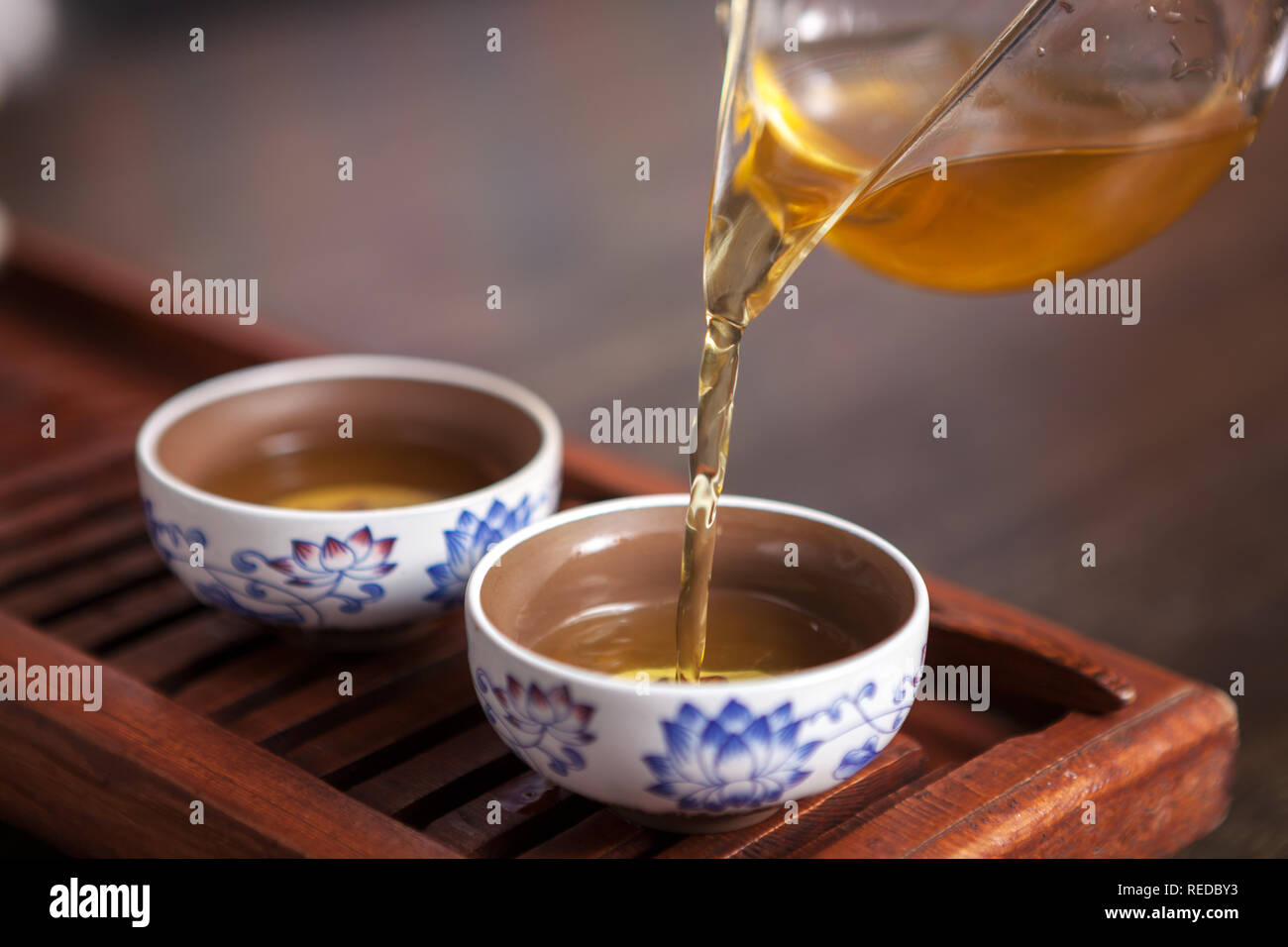 Chinese teaware hi-res stock photography and images - Alamy