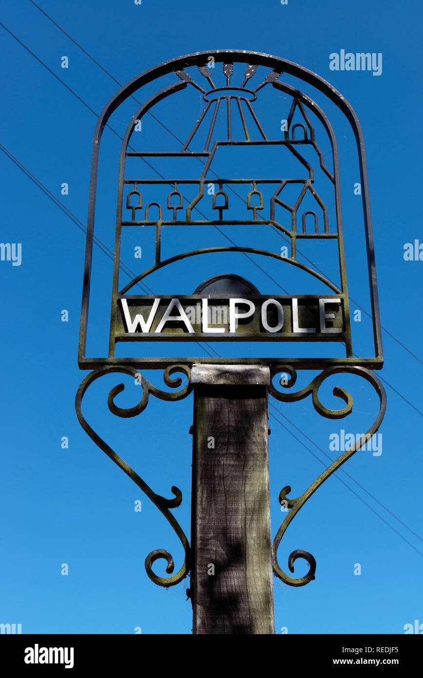 Village sign suffolk uk hi-res stock photography and images - Alamy