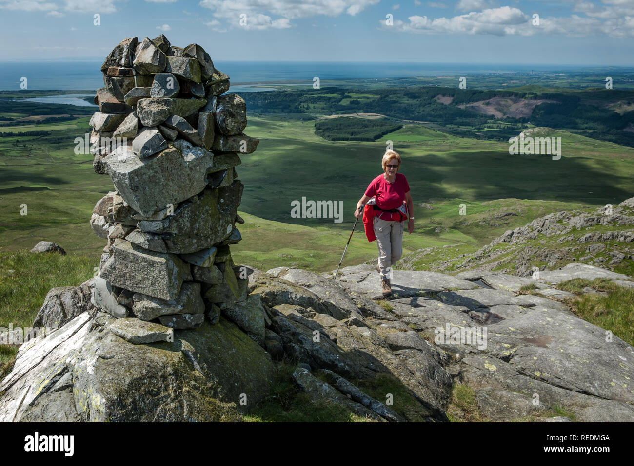 Rocky desolate summit hill hi-res stock photography and images - Alamy