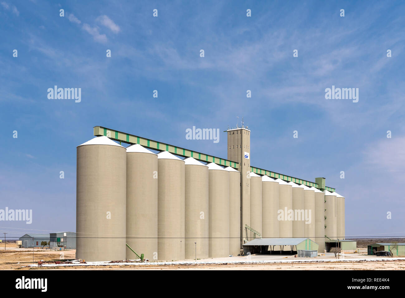 HOPETOWN, SOUTH AFRICA, SEPTEMBER 1, 2018: Grain silos at Hopetown in ... HOPETOWN, SOUTH AFRICA, SEPTEMBER 1, 2018: Grain silos at Hopetown in ...