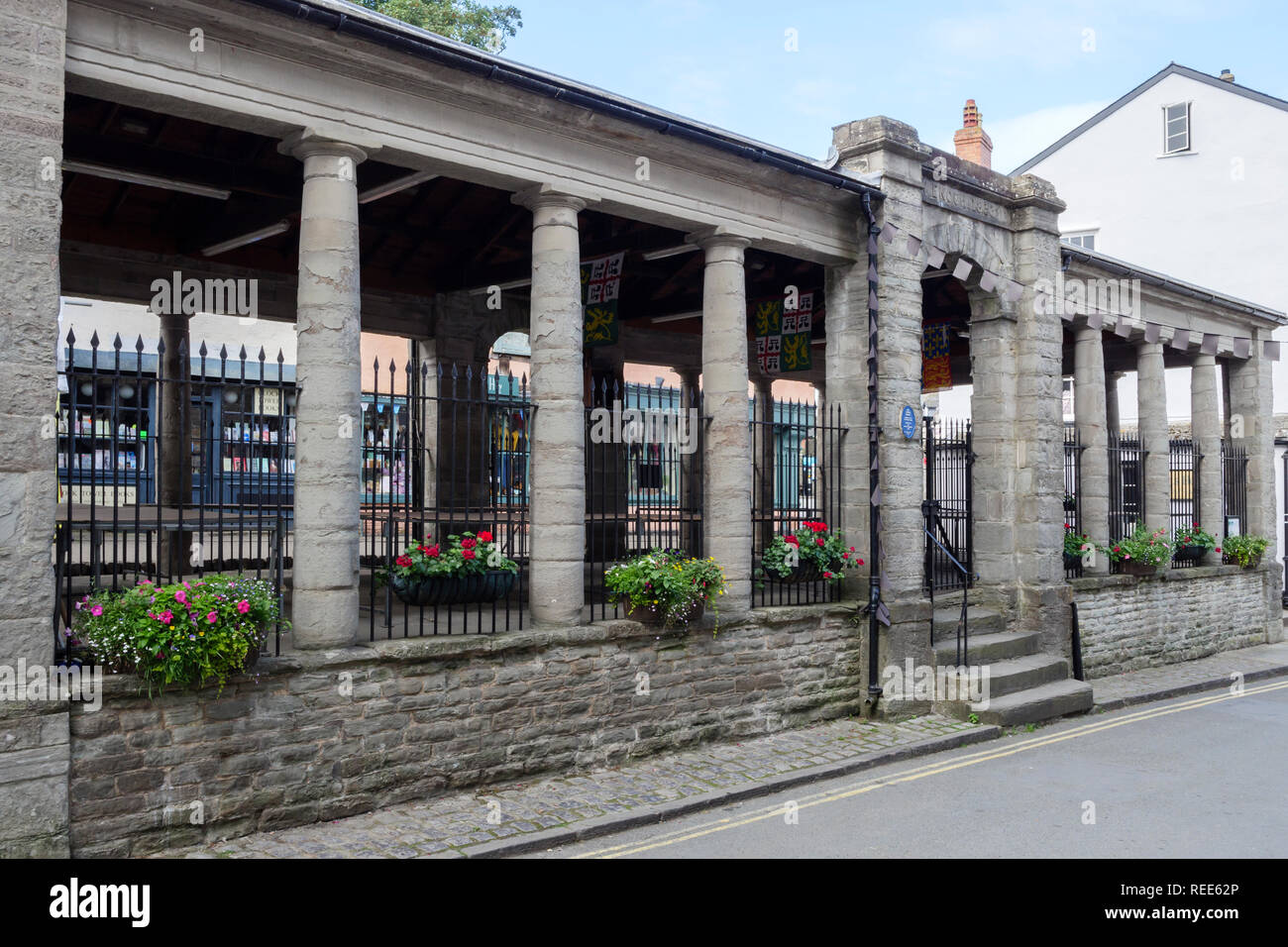 Brecon market hall hi-res stock photography and images - Alamy