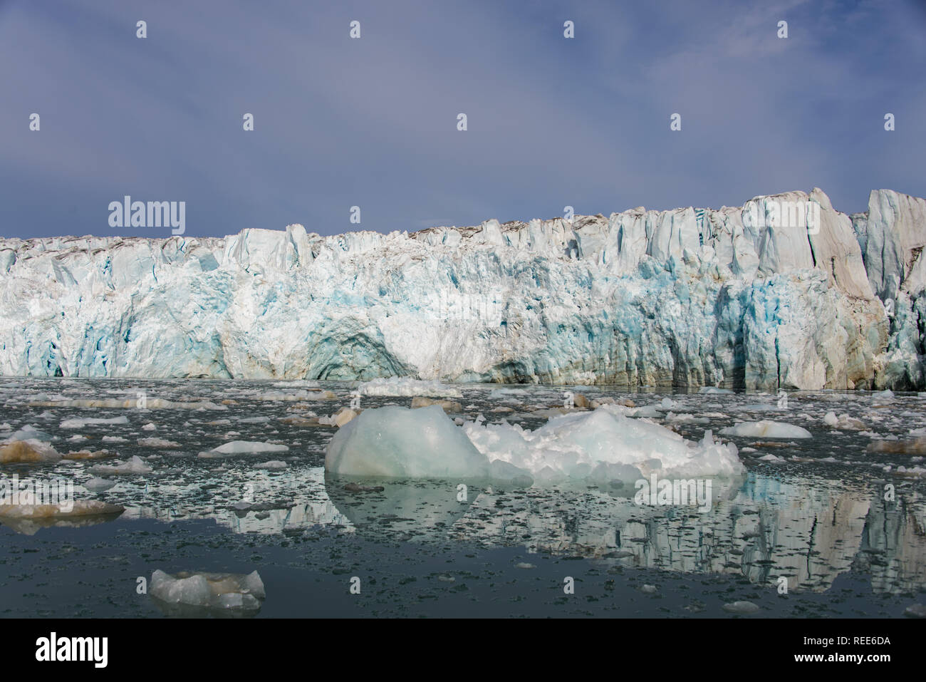 Arctic landscape in Svalbard Stock Photo - Alamy