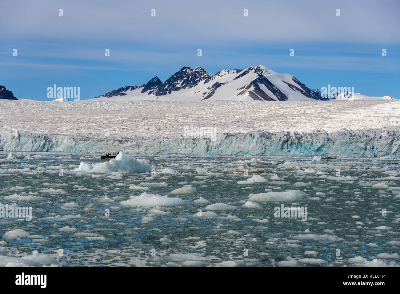 Arctic landscape in Svalbard Stock Photo - Alamy