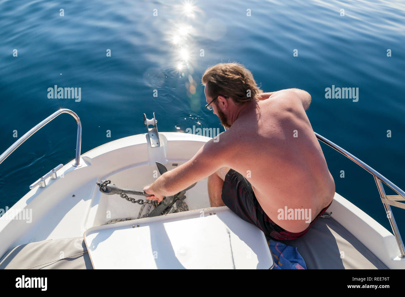 Pulling Rope Knot Stock Photos & Pulling Rope Knot Stock Images - Alamy
