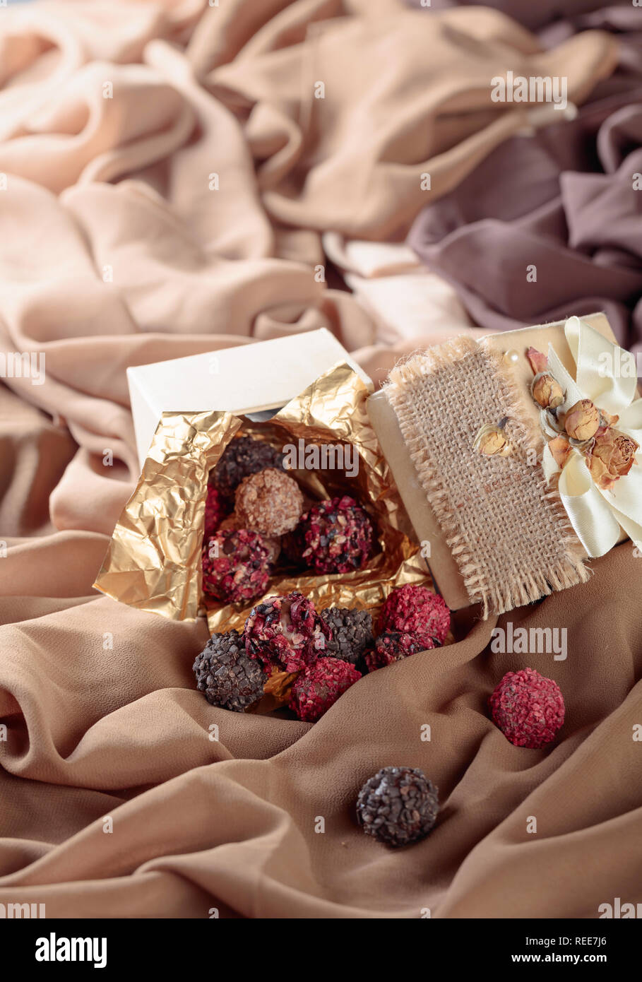 Small box of chocolates hi-res stock photography and images - Alamy