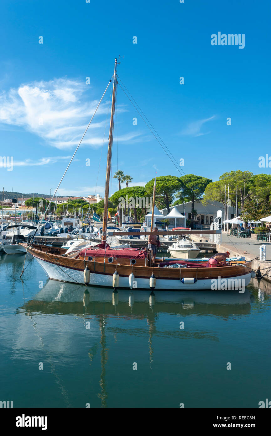 Harbor, Sainte-Maxime, Var, Provence-Alpes-Cote d`Azur, France, Europe ...