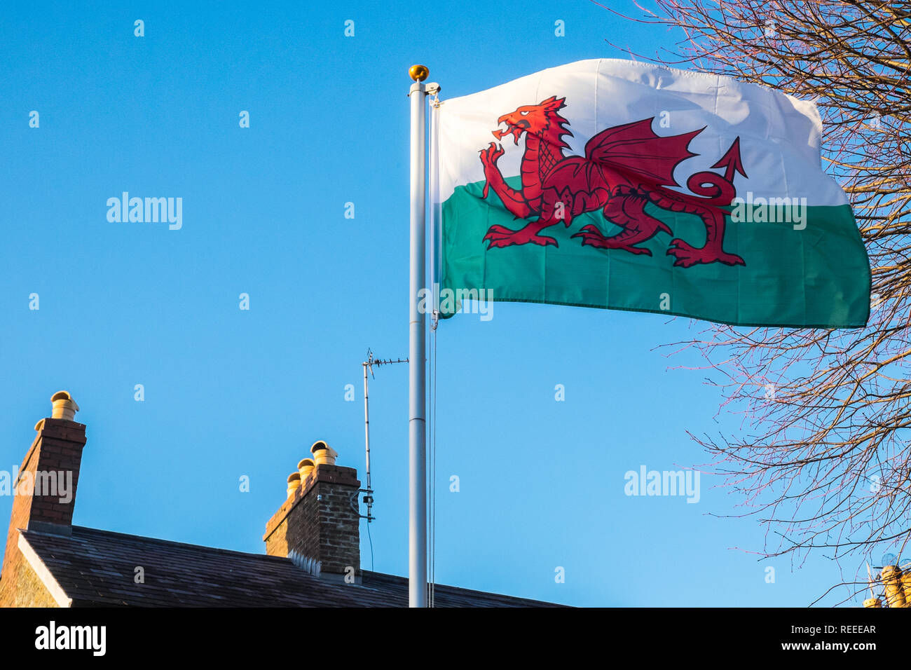 Kidwelly town hi-res stock photography and images - Alamy