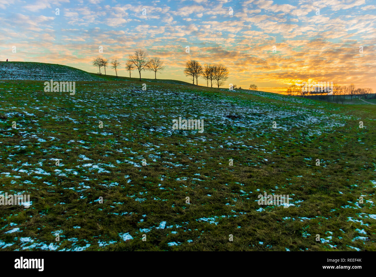Sonnenuntergang am Speicherbecken in Geeste, Emsland - Deutschland ...