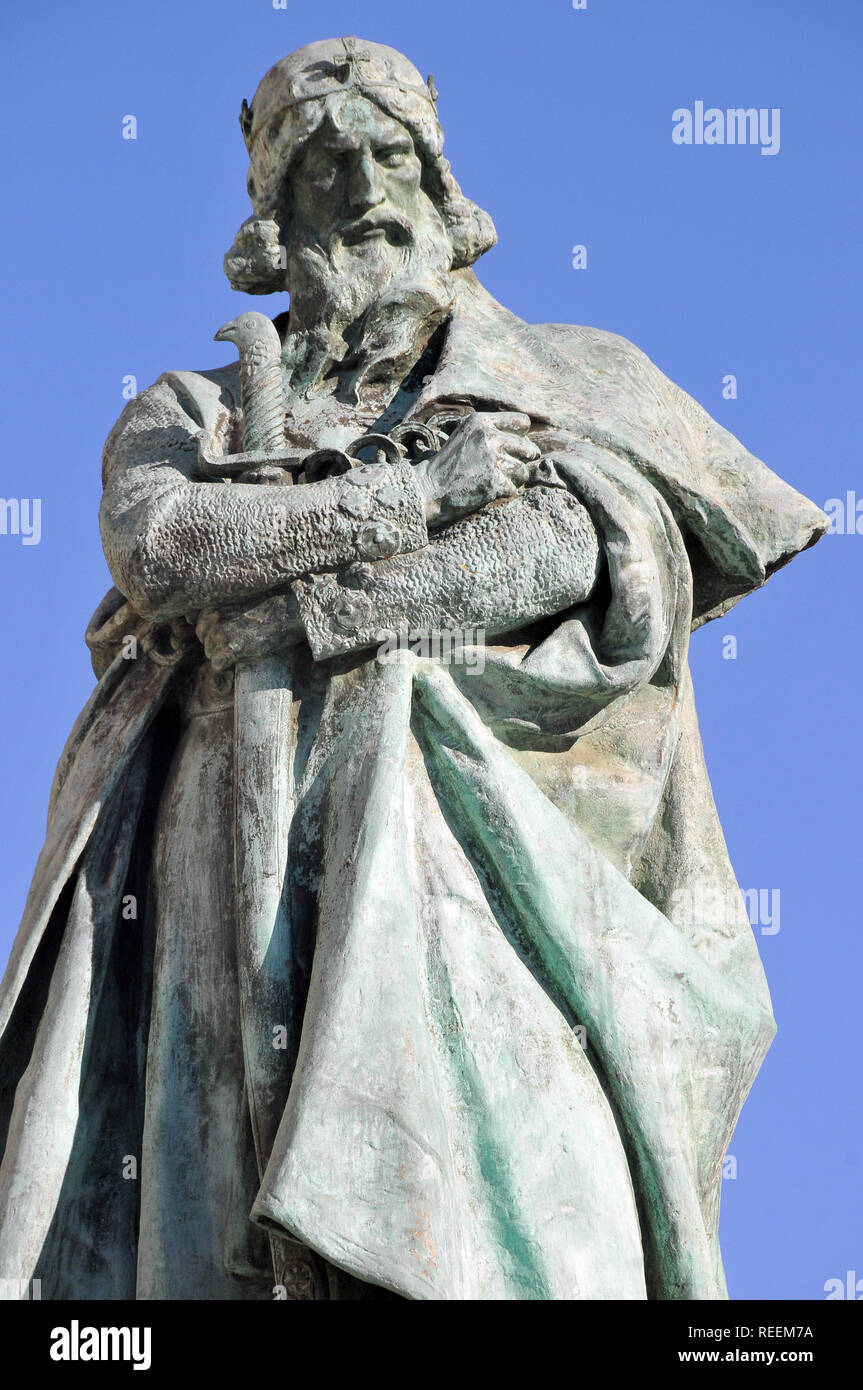 Statue of king iv bela hi-res stock photography and images - Alamy